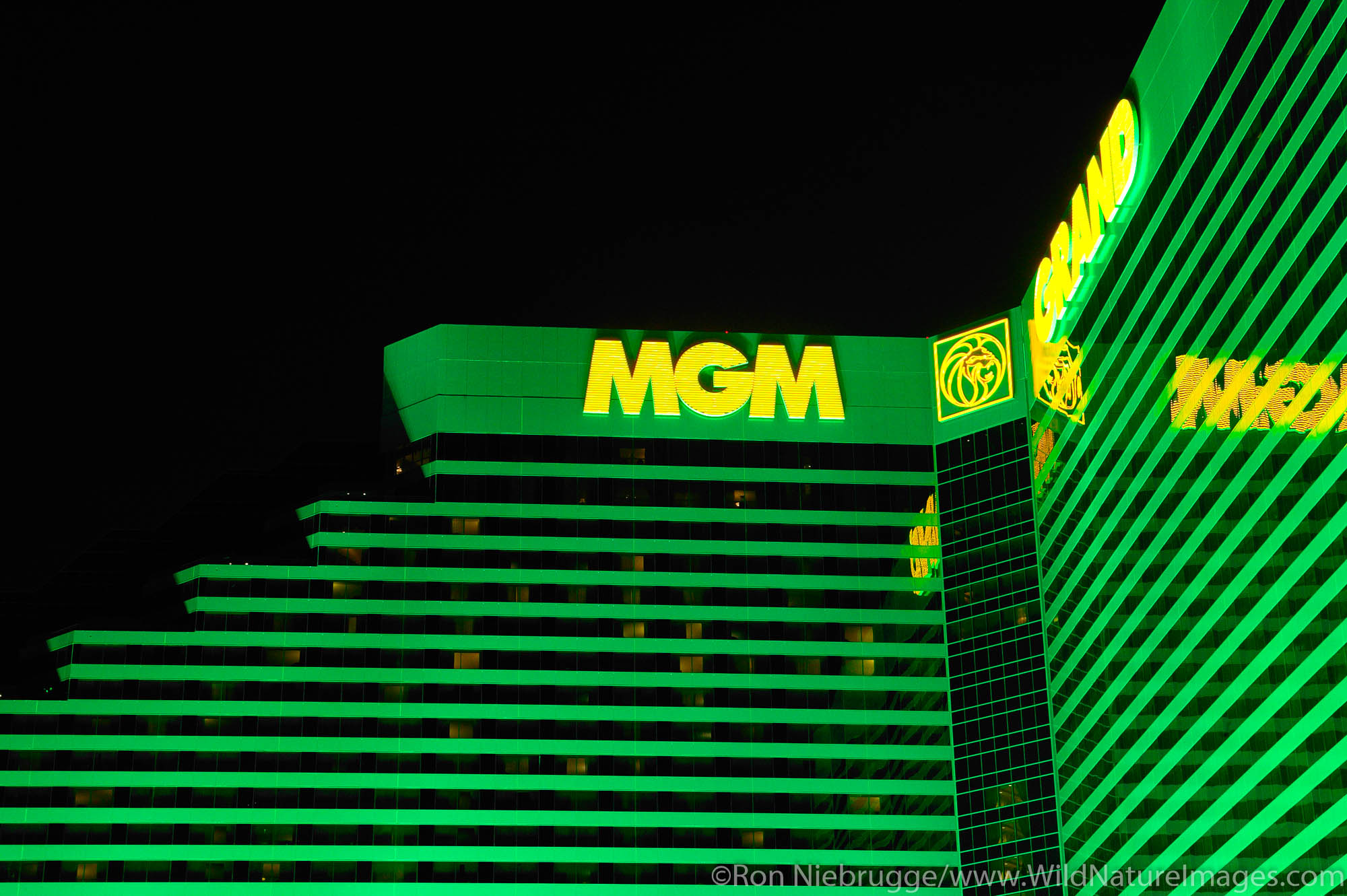 MGM Grand | Photos by Ron Niebrugge