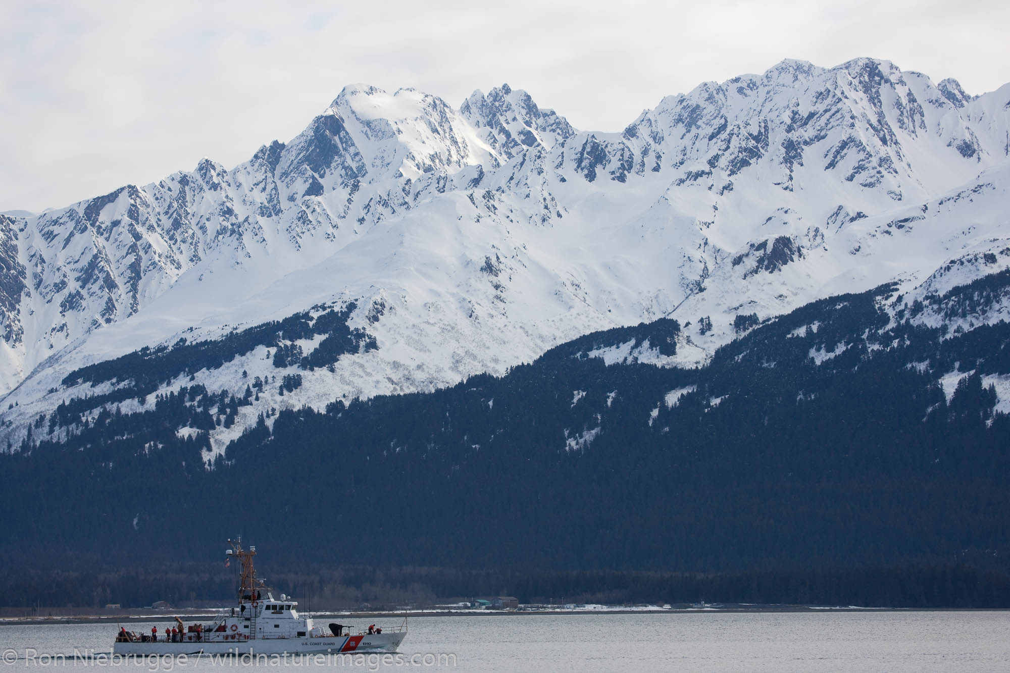 Coast Guard Cutter Mustang | Photos by Ron Niebrugge
