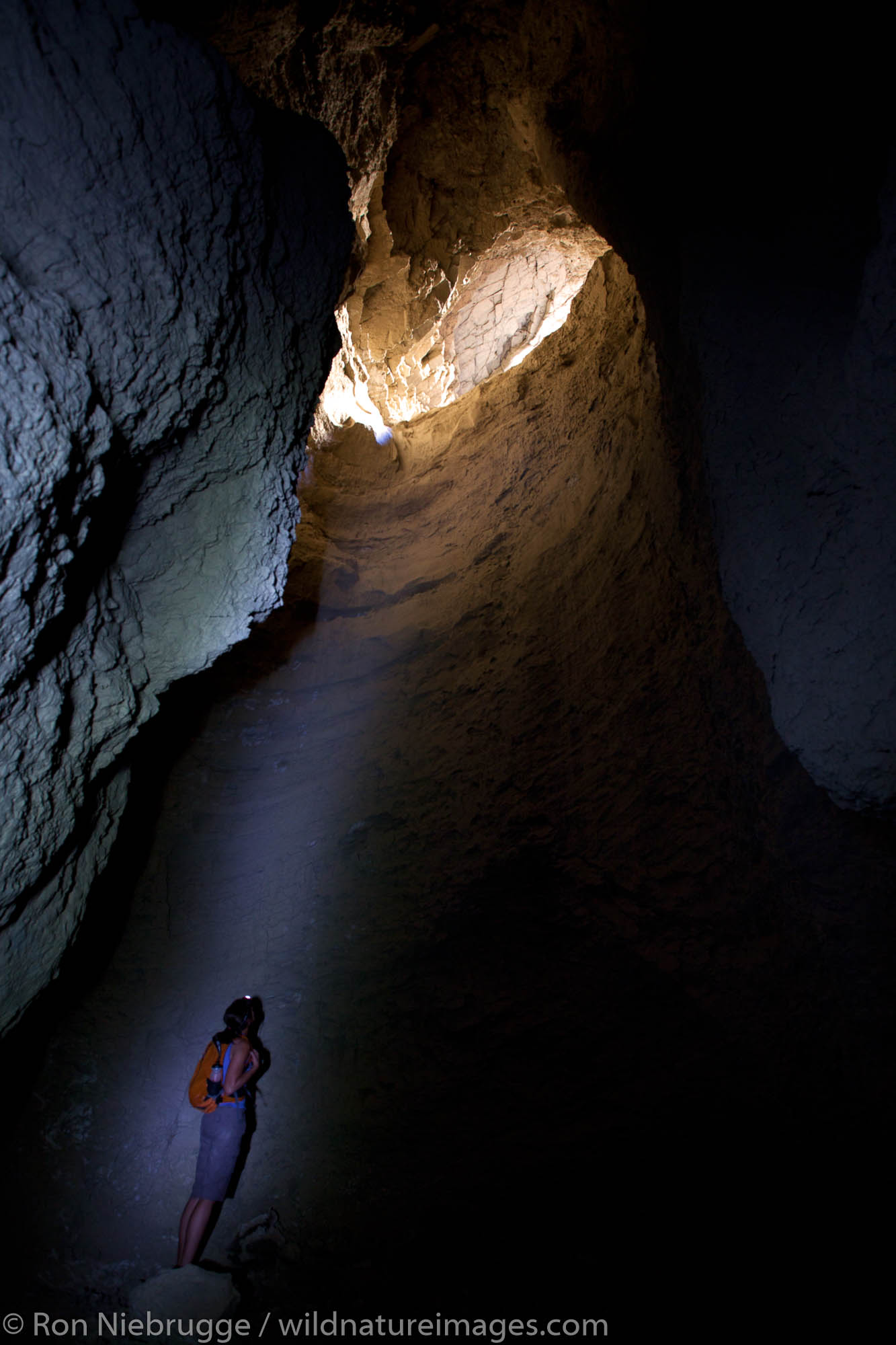 mud caves | Photos by Ron Niebrugge
