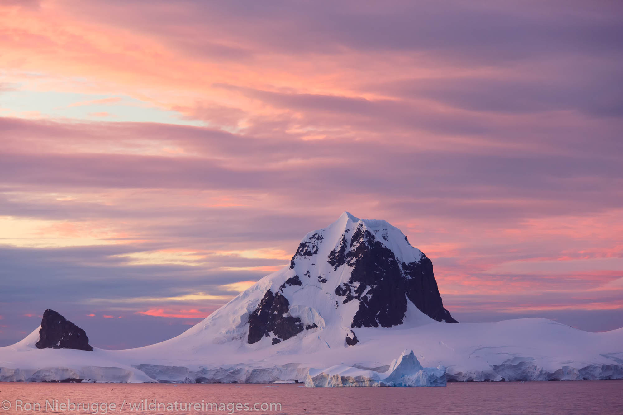 Antarctica | Photos by Ron Niebrugge