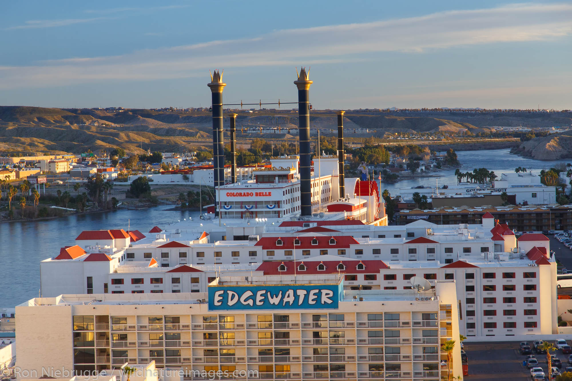 Laughlin, Nevada | Photos by Ron Niebrugge
