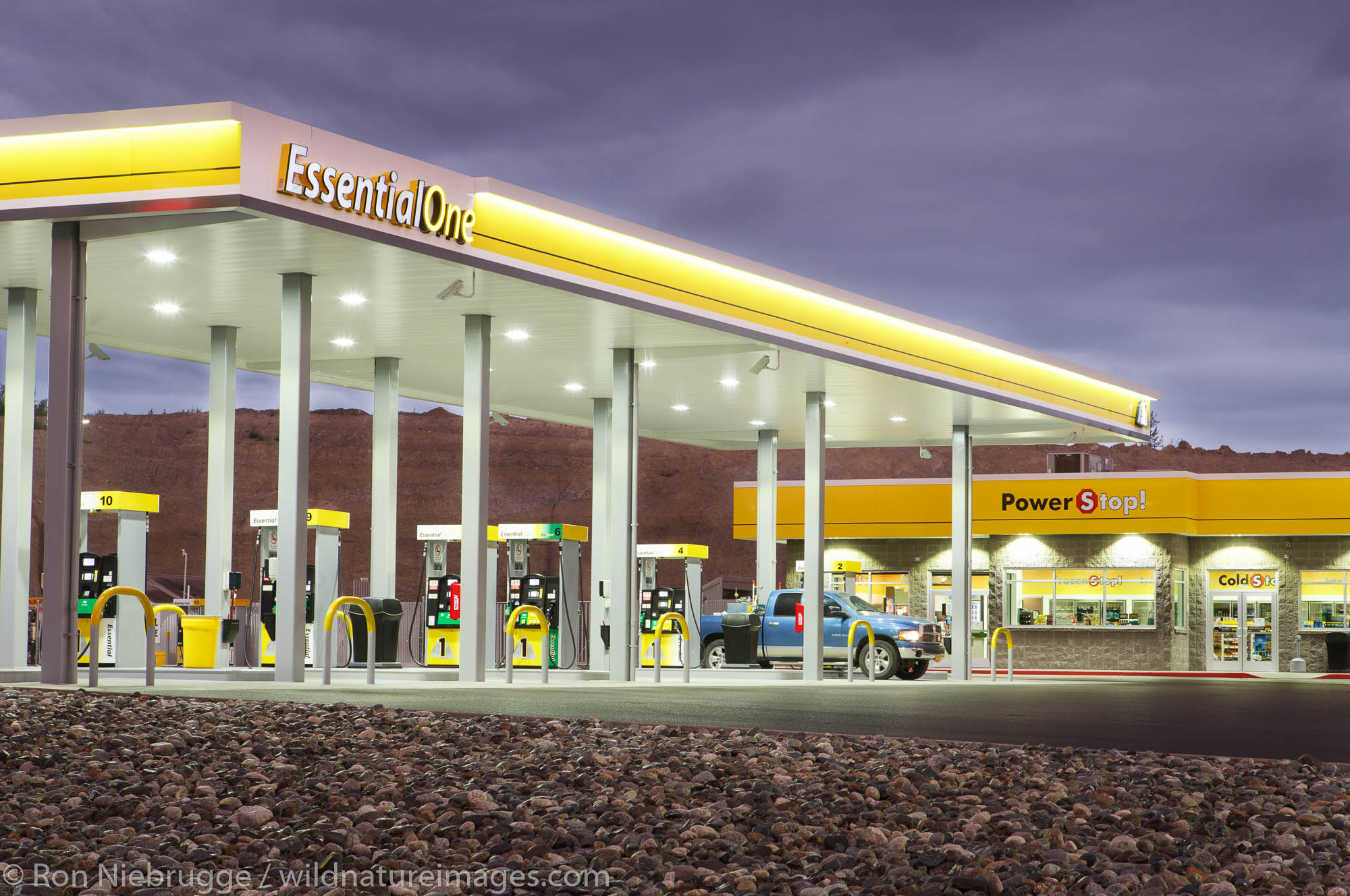 Wasilla Essential 1 | Photos by Ron Niebrugge