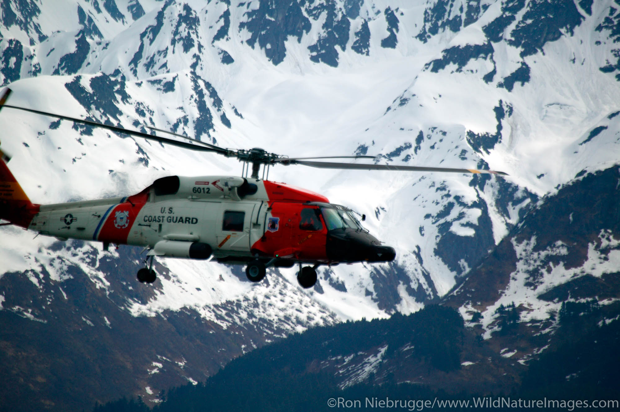 USCG Helicopter | Photos by Ron Niebrugge