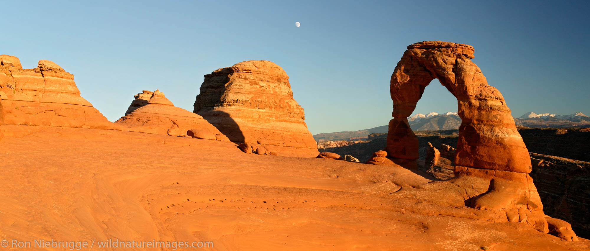 Delicate Arch, Utah | Photos by Ron Niebrugge