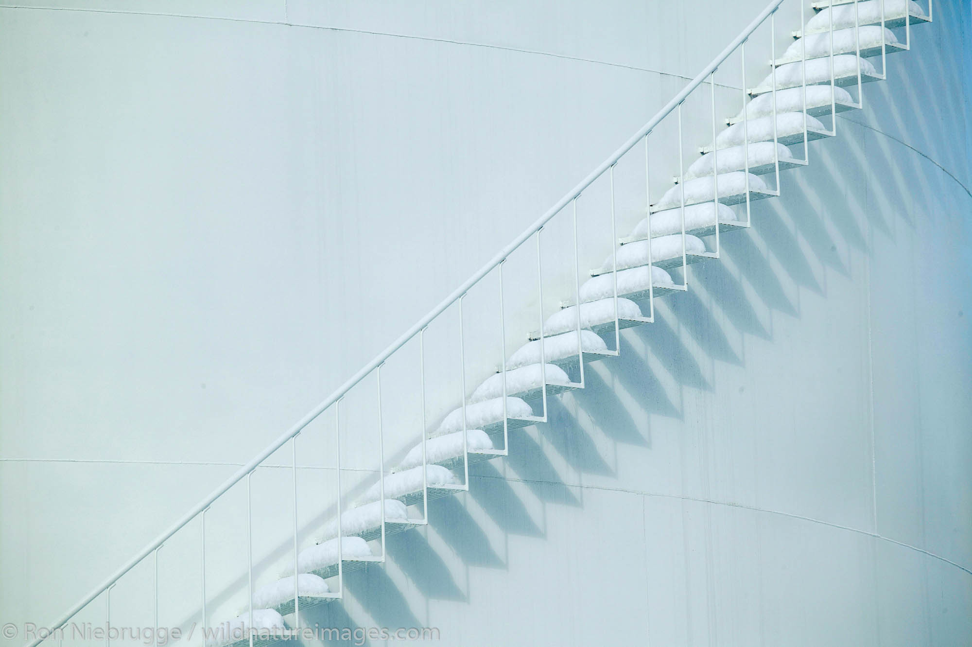 Fuel Tank Ladder | Alaska | Photos by Ron Niebrugge